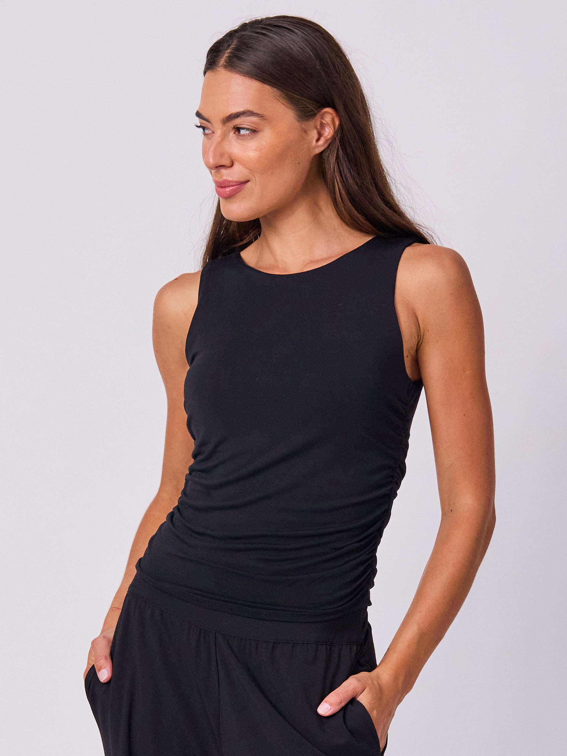 Tops with Inbuilt Bras – Dharma Bums Yoga and Activewear