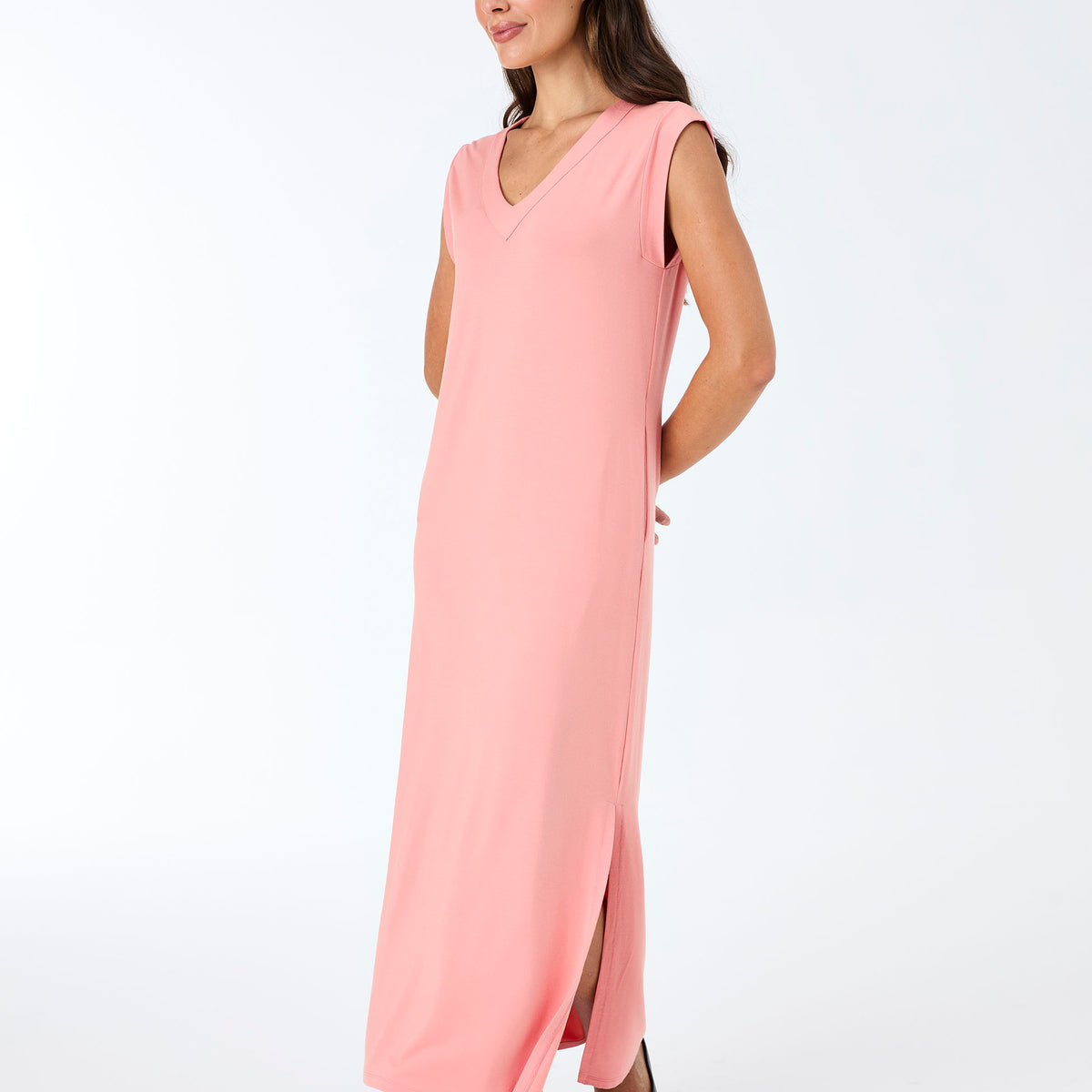 Everly V Neck Maxi Dress - Apricot – Dharma Bums