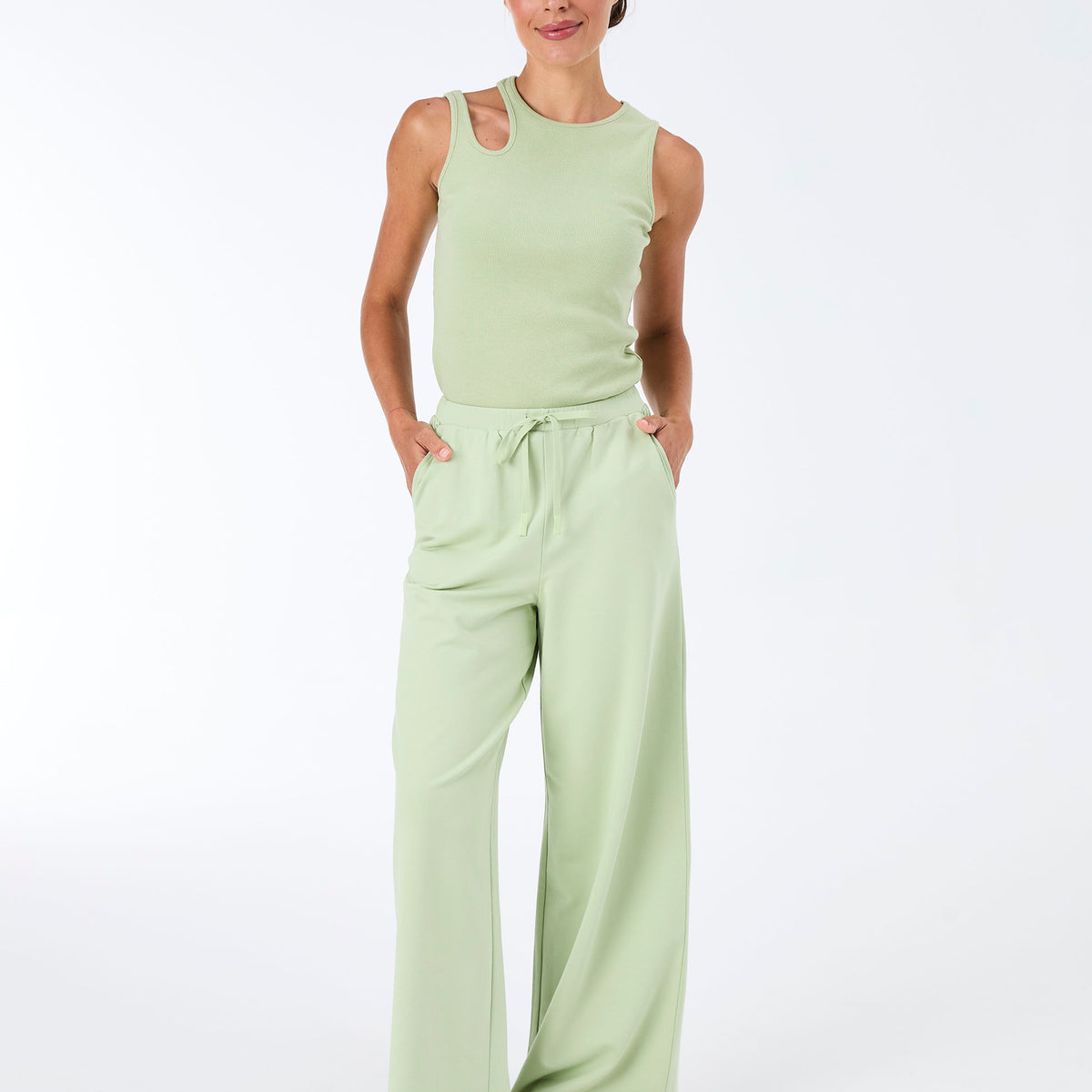 Classic Wide Leg Sweat Pants - Matcha Green – Dharma Bums