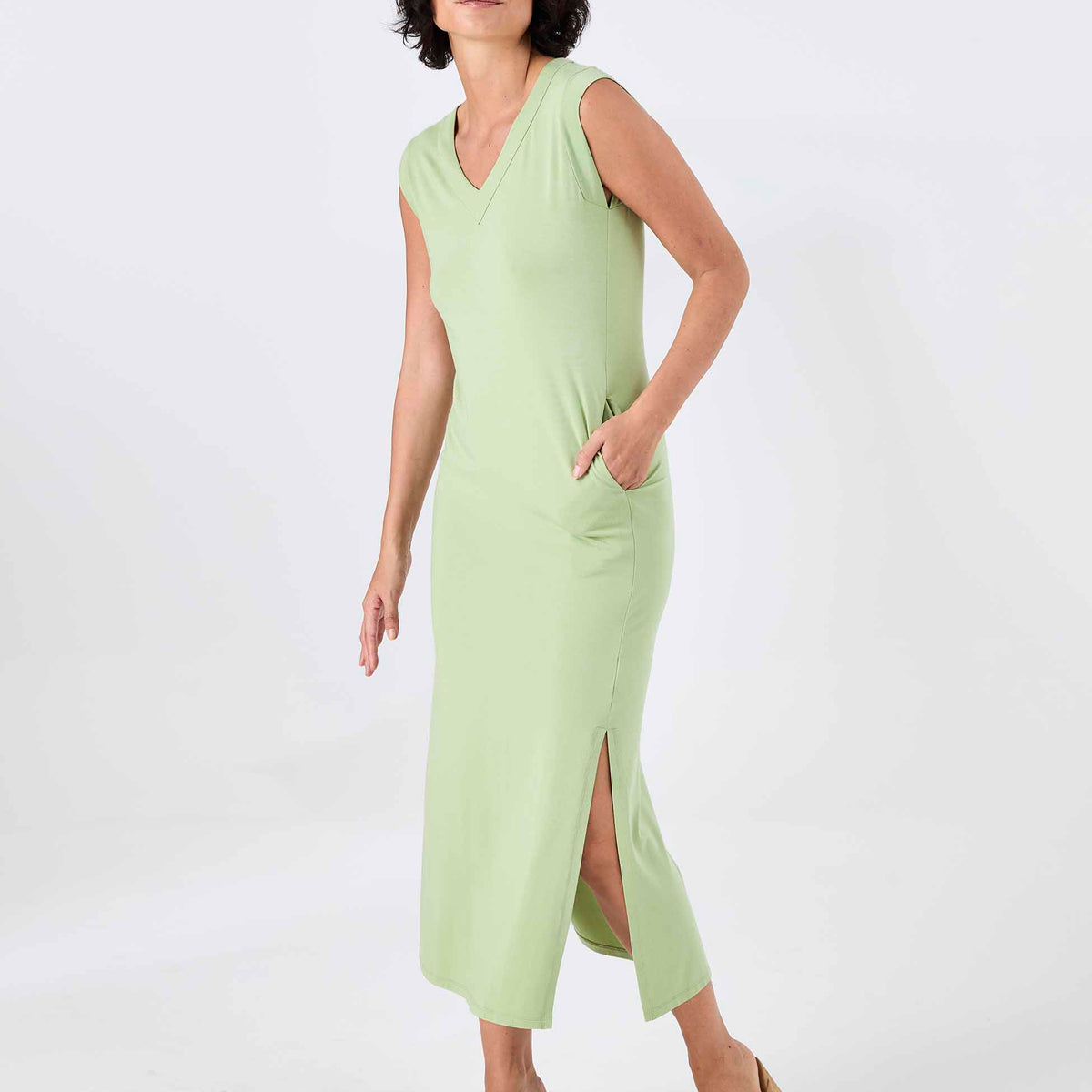 Everly V Neck Maxi Dress - Matcha Green – Dharma Bums